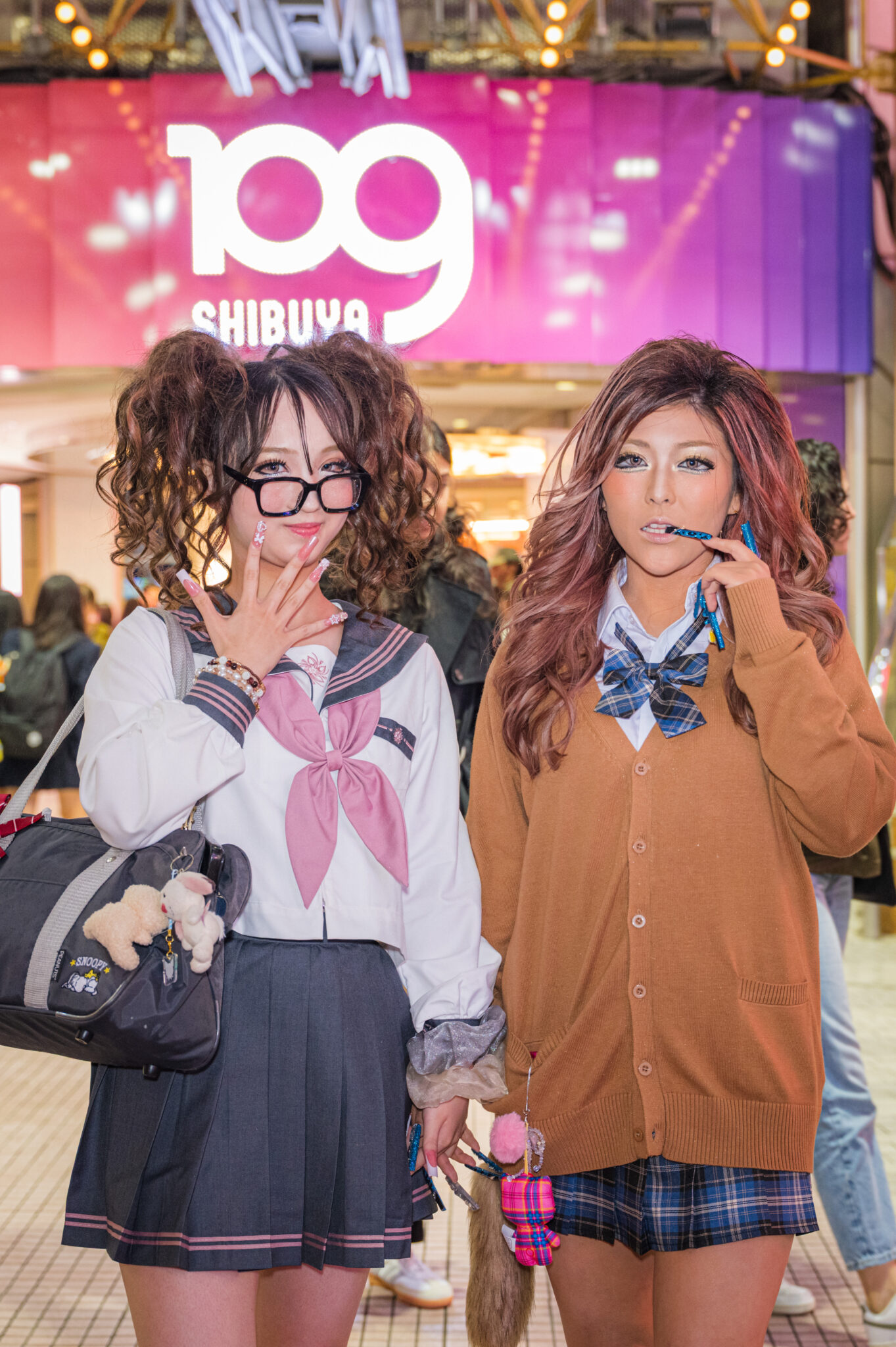Shibuya Gyaru Glow-Up Experience – Crazy Escape